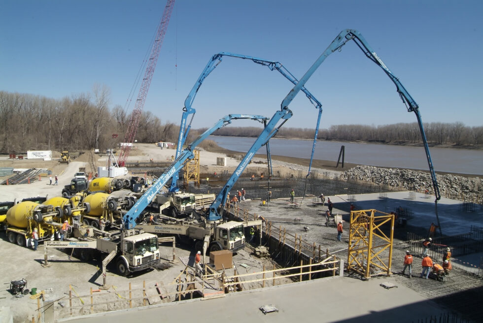 Concrete Additives: Building Construction - EdenCrete